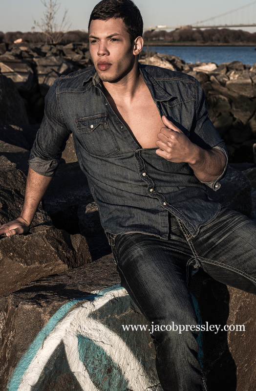 Hunkomania - Anthony